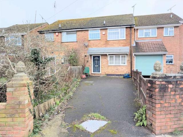 3 Bedroom End Of Terrace House