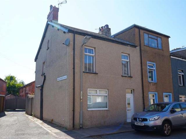 3 Bedroom End Of Terrace House