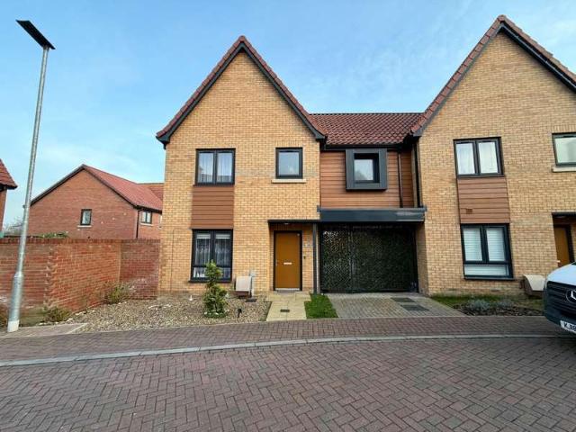 3 Bedroom End Of Terrace House