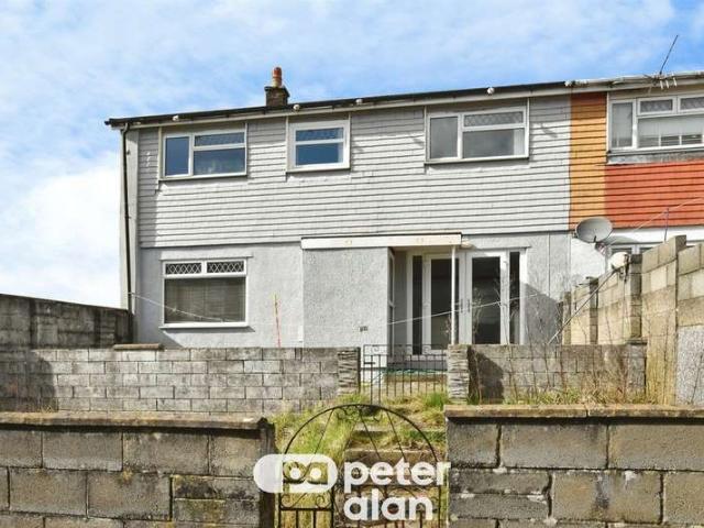 3 Bedroom End Of Terrace House