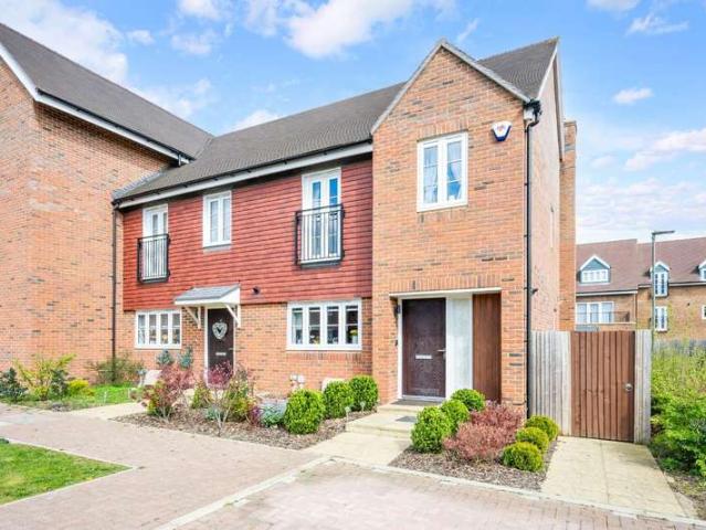 3 Bedroom End Of Terrace House
