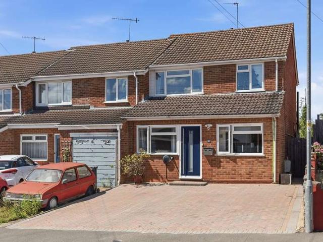 3 Bedroom End Of Terrace House