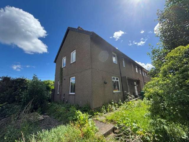 3 Bedroom End Of Terrace House