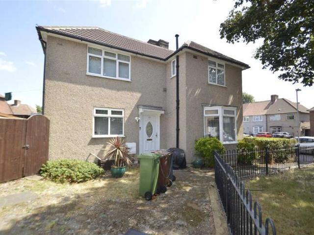 3 Bedroom End Of Terrace House
