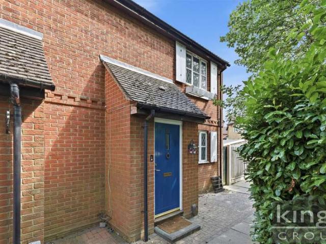 3 Bedroom End Of Terrace House