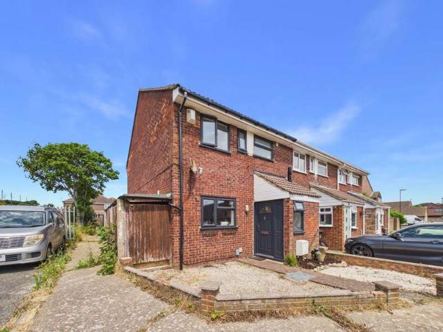 3 Bedroom End Of Terrace House