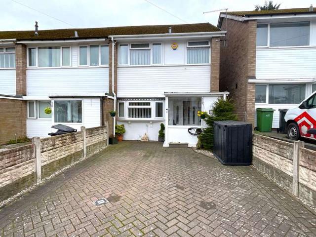 3 Bedroom End Of Terrace House