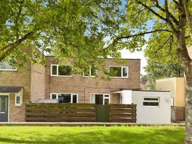 3 Bedroom End Of Terrace House