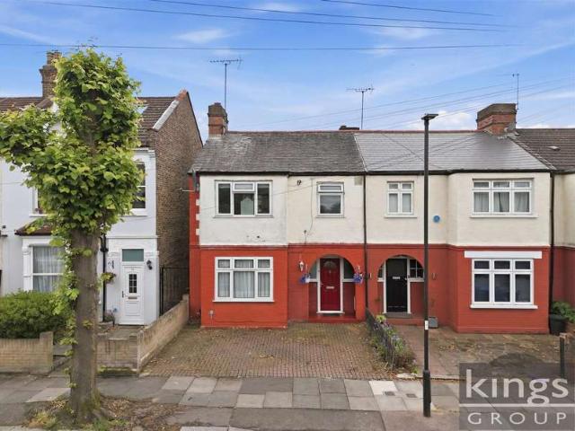 3 Bedroom End Of Terrace House