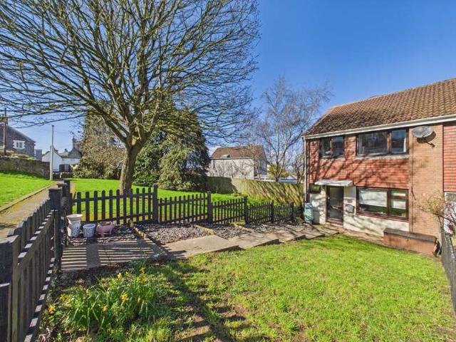 3 Bedroom End Of Terrace House