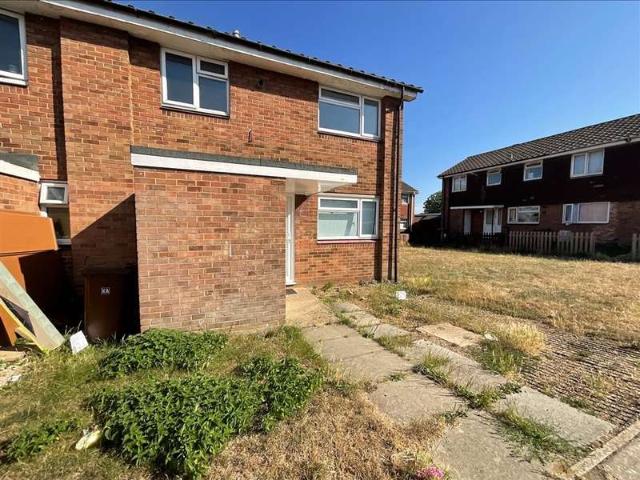 3 Bedroom End Of Terrace House