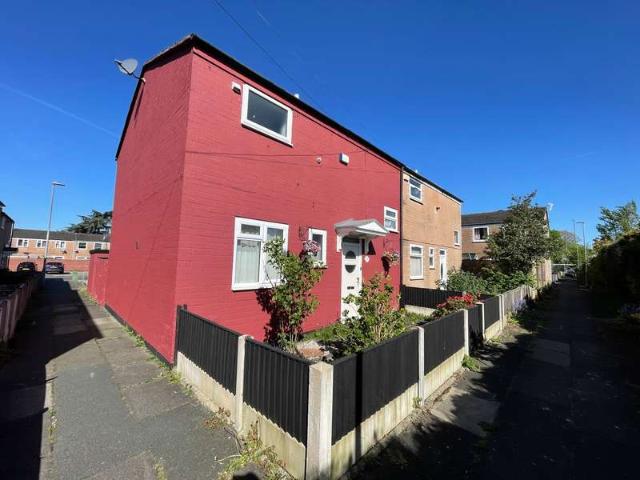 3 Bedroom End Of Terrace House