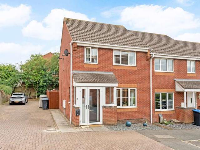 3 Bedroom End Of Terrace House
