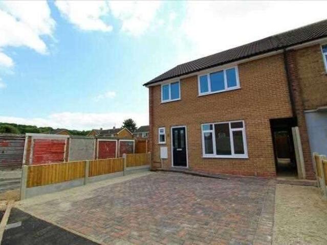 3 Bedroom End Of Terrace House