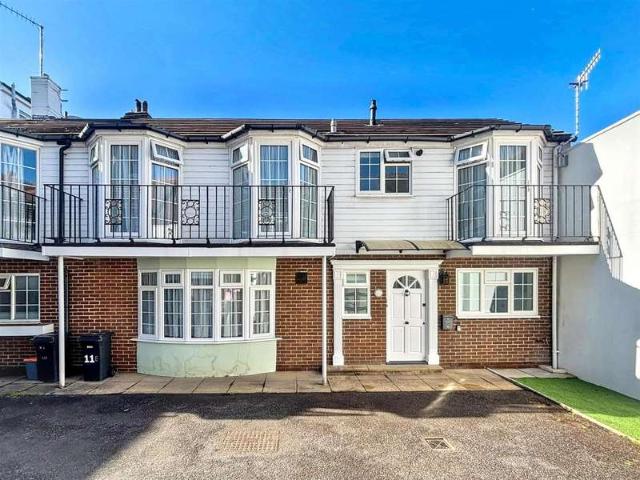 3 Bedroom End Of Terrace House