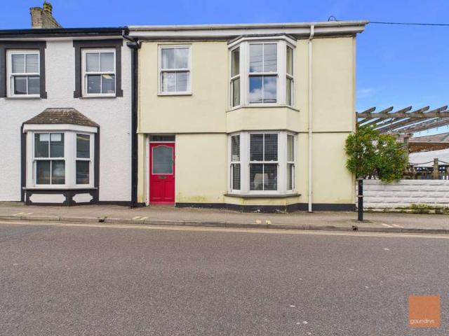 3 Bedroom End Of Terrace House