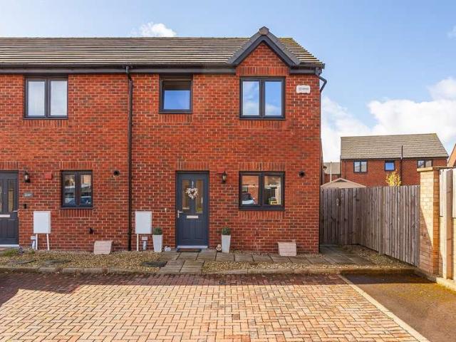 3 Bedroom End Of Terrace House