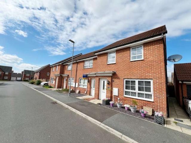 3 Bedroom End Of Terrace House