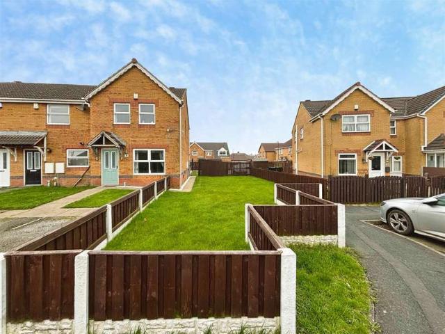 3 Bedroom End Of Terrace House