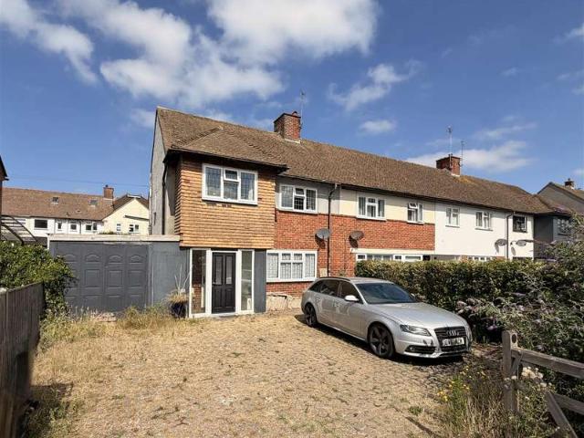 3 Bedroom End Of Terrace House