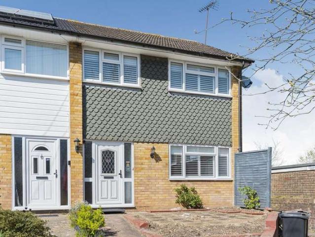 3 Bedroom End Of Terrace House