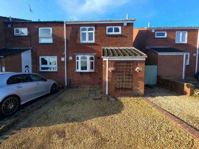 3 Bedroom End Of Terrace House