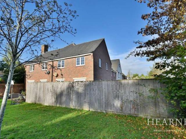 3 Bedroom End Of Terrace House