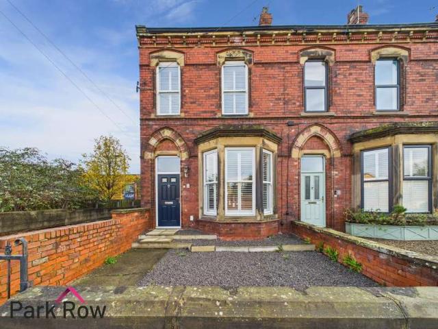 3 Bedroom End Of Terrace House