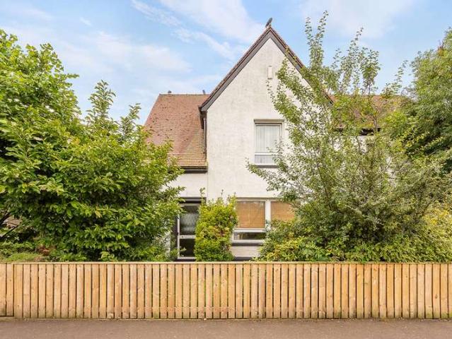 3 Bedroom End Of Terrace House
