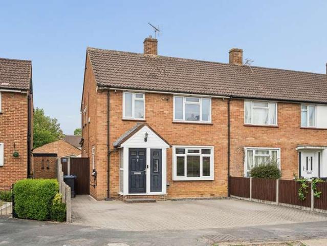3 Bedroom End Of Terrace House