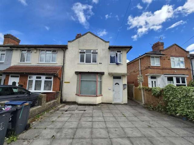 3 Bedroom End Of Terrace House