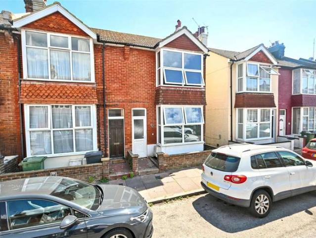 3 Bedroom End Of Terrace House