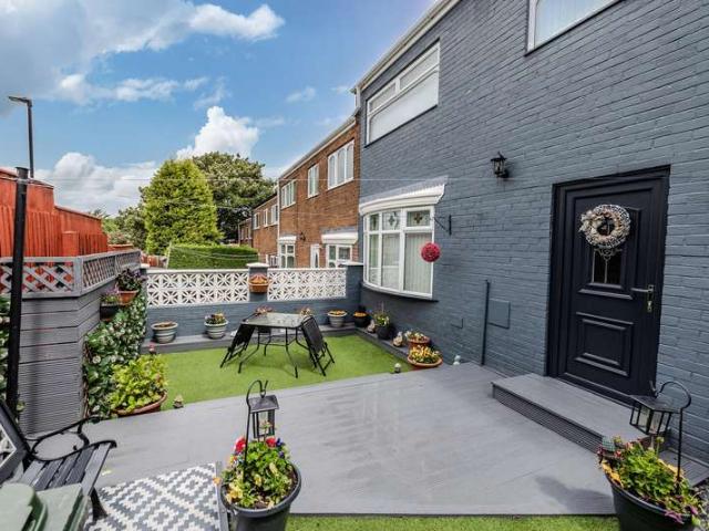 3 Bedroom End Of Terrace House