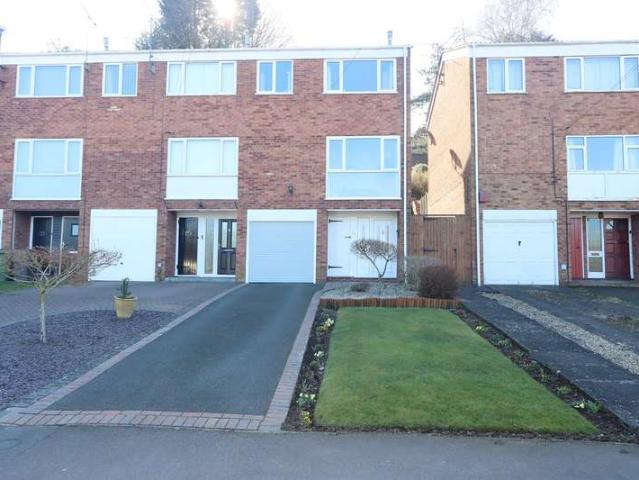 3 Bedroom End Of Terrace House
