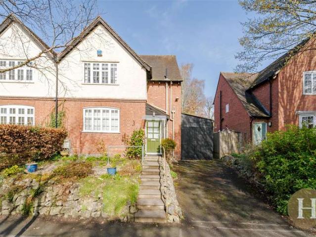 3 Bedroom End Of Terrace House