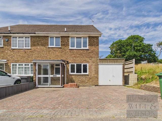 3 Bedroom End Of Terrace House