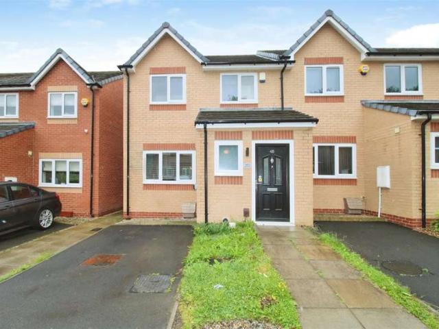 3 Bedroom End Of Terrace House