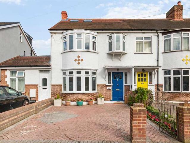 3 Bedroom End Of Terrace House