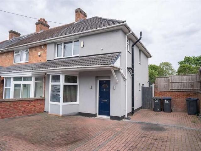 3 Bedroom End Of Terrace House
