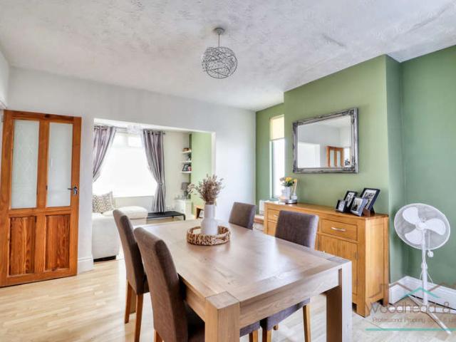 3 Bedroom End Of Terrace House