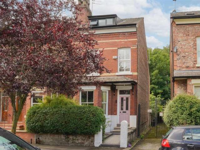 3 Bedroom End Of Terrace House
