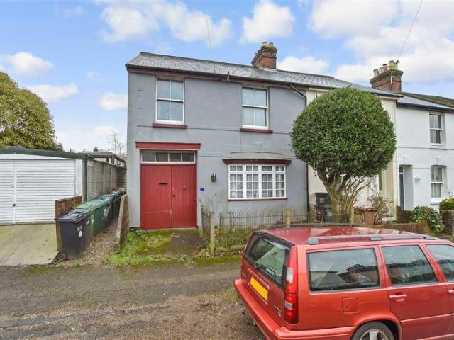 3 Bedroom End Of Terrace House