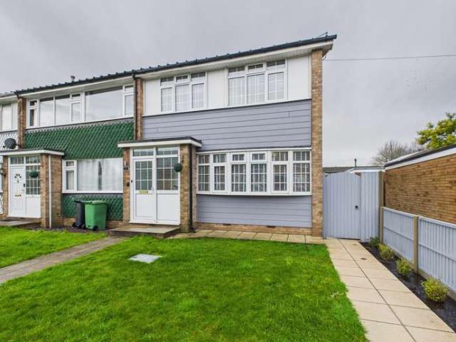3 Bedroom End Of Terrace House