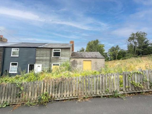 3 Bedroom End Of Terrace House