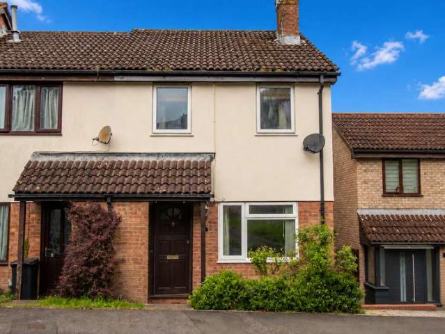 3 Bedroom End Of Terrace House