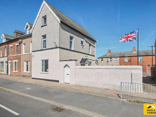3 Bedroom End Of Terrace House