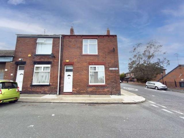 3 Bedroom End Of Terrace House
