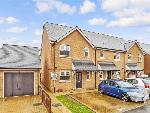 3 Bedroom End Of Terrace House
