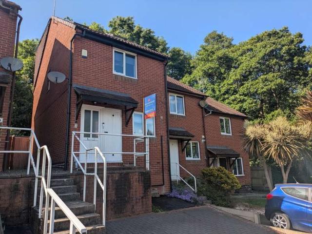 3 Bedroom End Of Terrace House