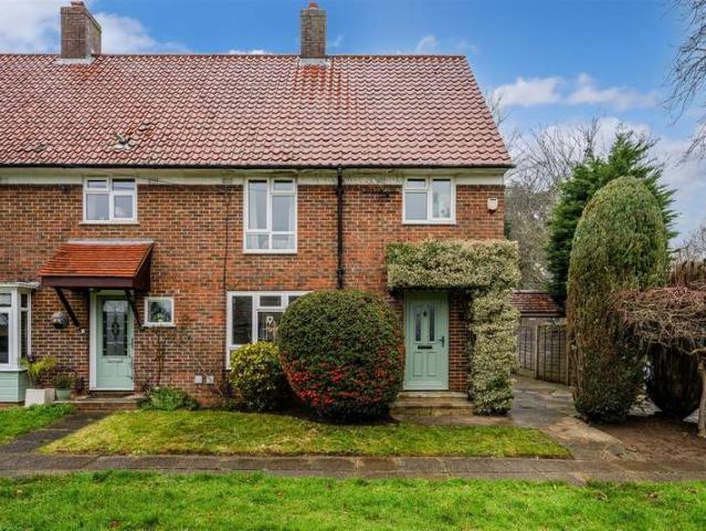 3 Bedroom End Of Terrace House